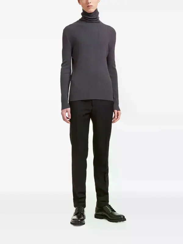 AIEZEN Ribbed Turtleneck Knit Sweater - Grey