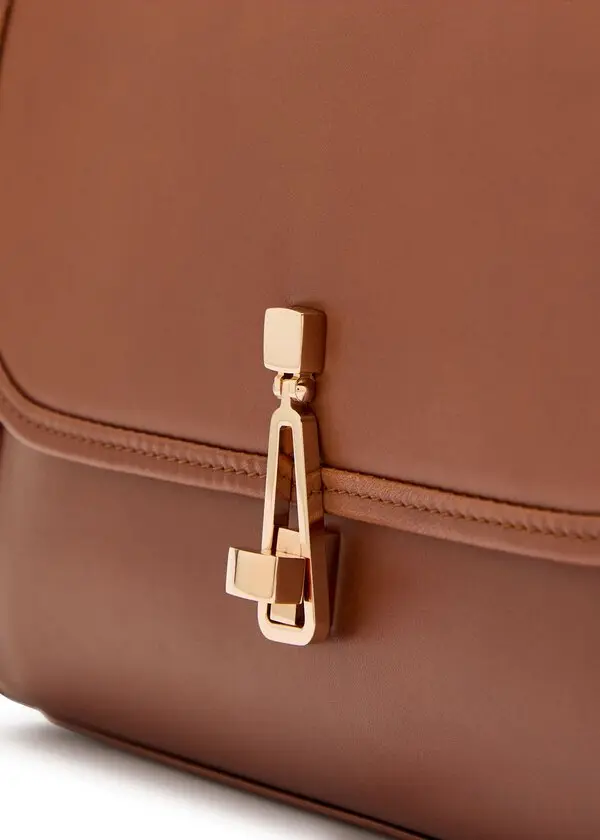 Gabriela Hearst Leonora Medium Leather Top Handle Bag - Tan