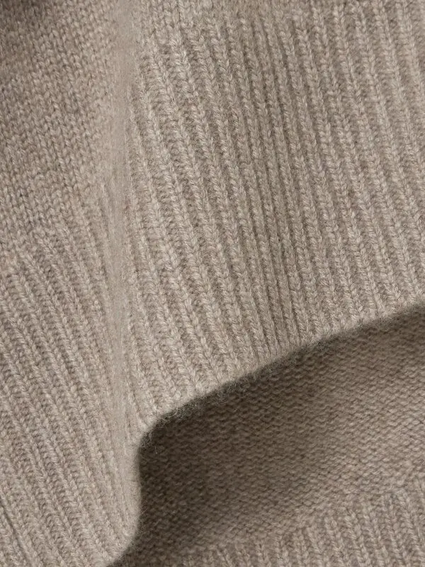 Arch4 Oversized Cashmere Turtleneck Sweater
