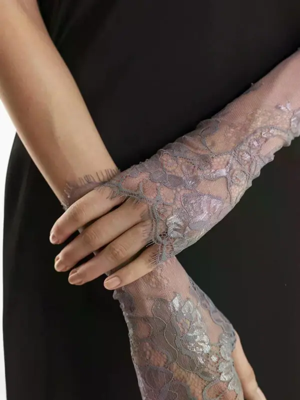 2310 STUDIO Floral-trimmed Fingerless Gloves - Grey