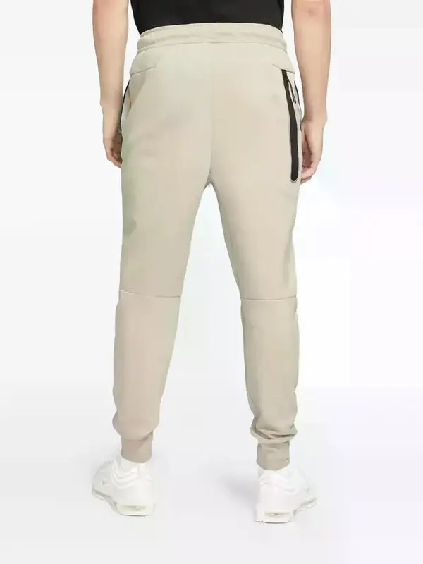 Nike Tech Fleece Joggers - Neutrals