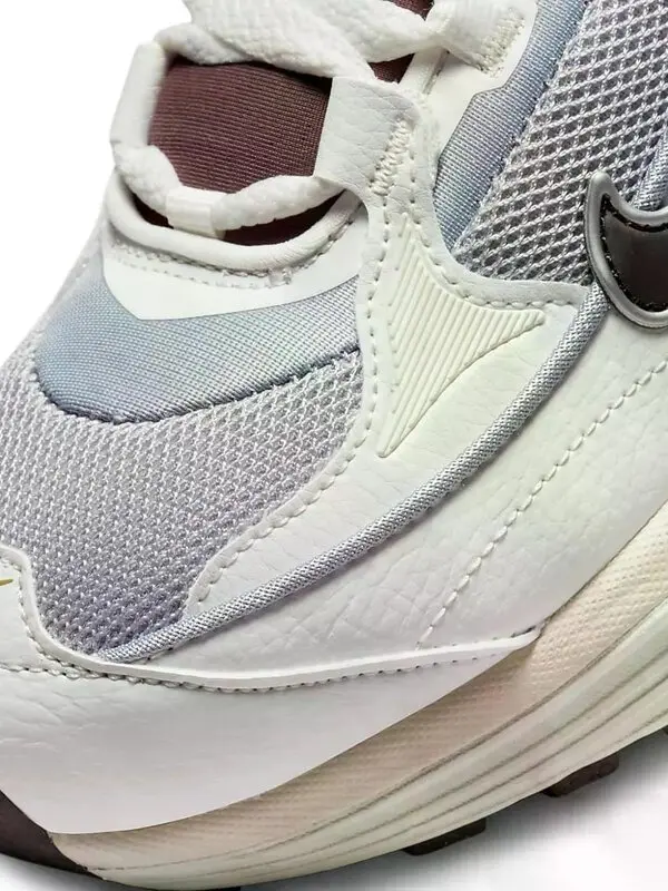 Nike Max Bliss Sneakers - Grey