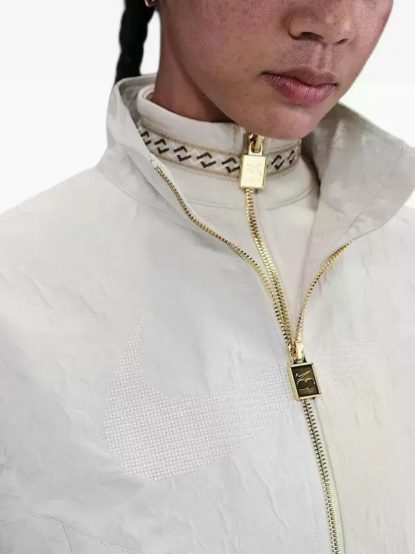 Nike Textured Panelled Jacket