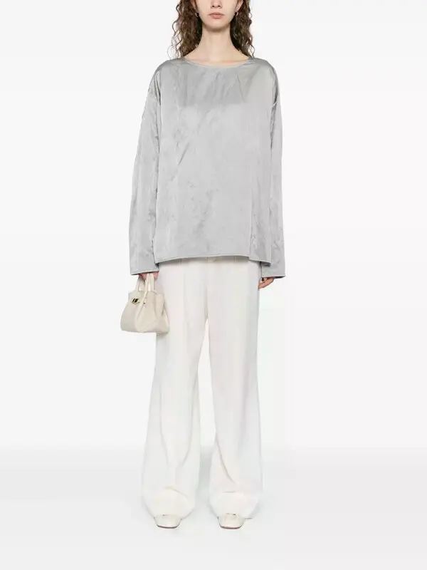 YEAREAST Textured Long Sleeve Top