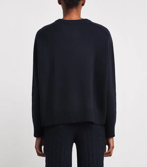 Soft Goat Cashmere Boyfriend Sweater - Navy