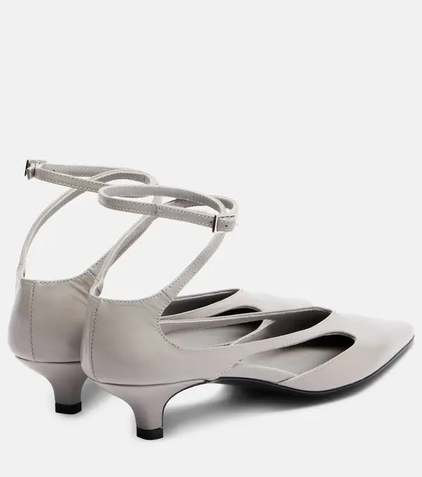 TOTEME Leather Pumps With Buckle-fastening Ankle Strap - Grey