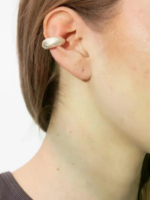 MISBHV Textured Ear Cuff