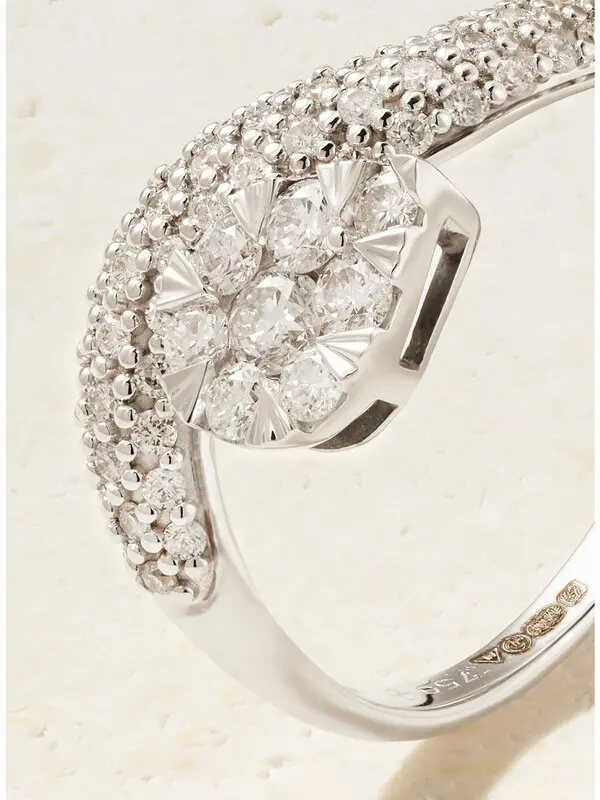 PERSEE 18 Karat White Diamond Ring