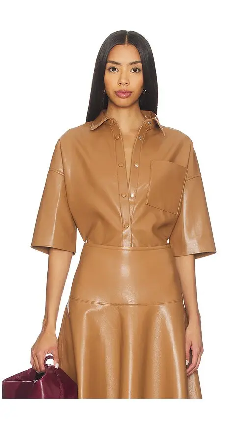 Citizens Of Humanity Cropped Cape Button Up Shirt In Faux Leather - Tan