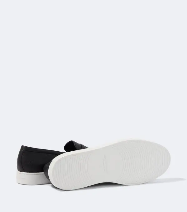 Manolo Blahnik Ellis Calf Leather Loafers - Black