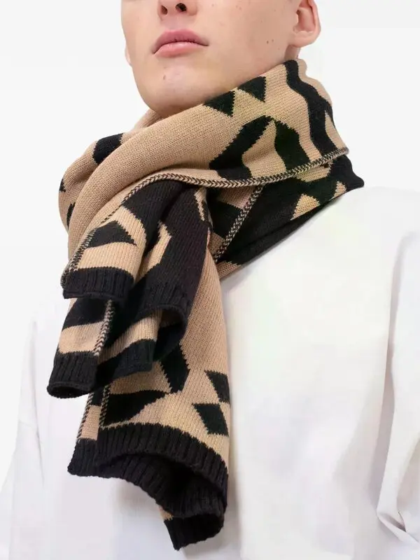 Place Of Ëlms Wool Scarf