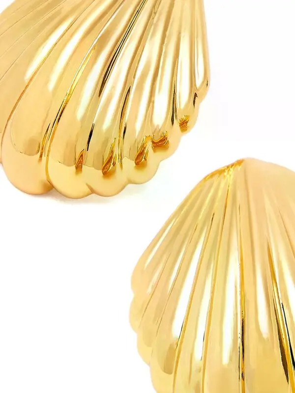 Anni Lu Tone Shell Design Earrings - Gold