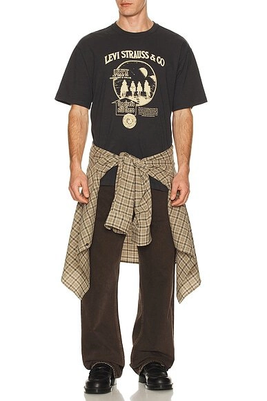 LEVI'S Vintage Fit Graphic Tee