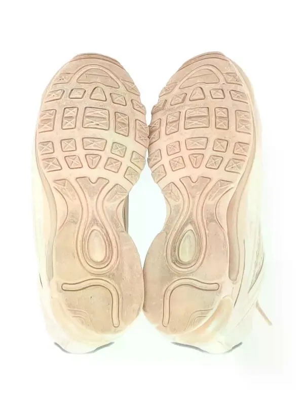 Nike Max Deluxe Sneakers