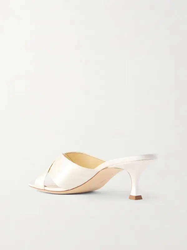 Manolo Blahnik Viera 50 Satin Mules - White