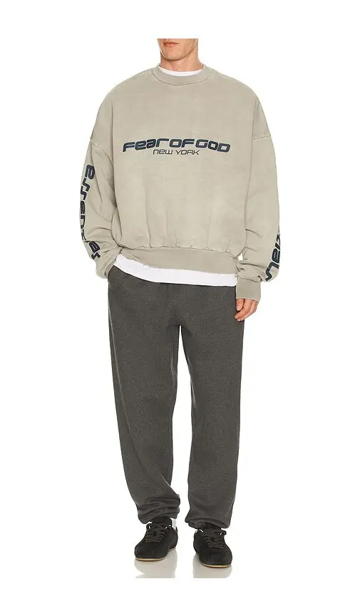 Fear Of God Cropped Relaxed Sweatshirt - Grey
