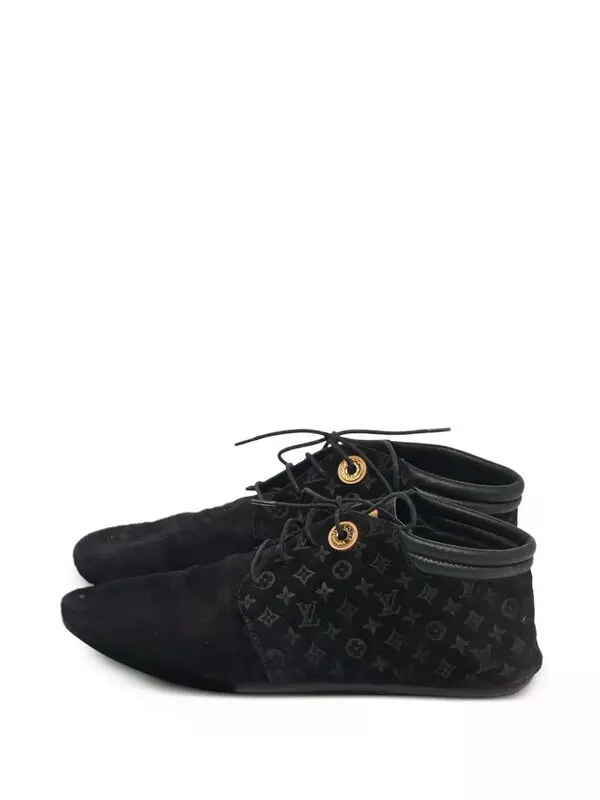 LOUIS VUITTON Monogram Suede Lace-up Sneakers - Black