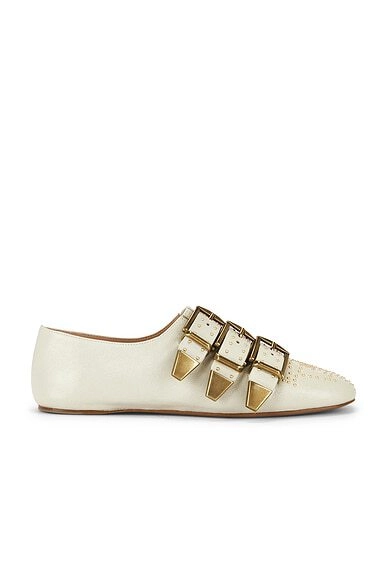Chloé Susan Flat With Triple Straps And Gold-tone Hardware - Eggshell
