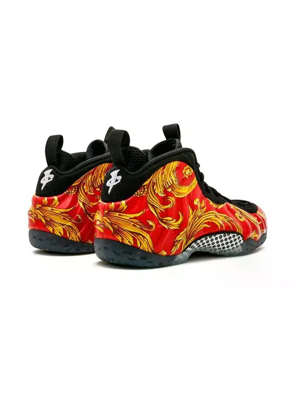 Nike X Supreme Air Foamposite One Sneakers