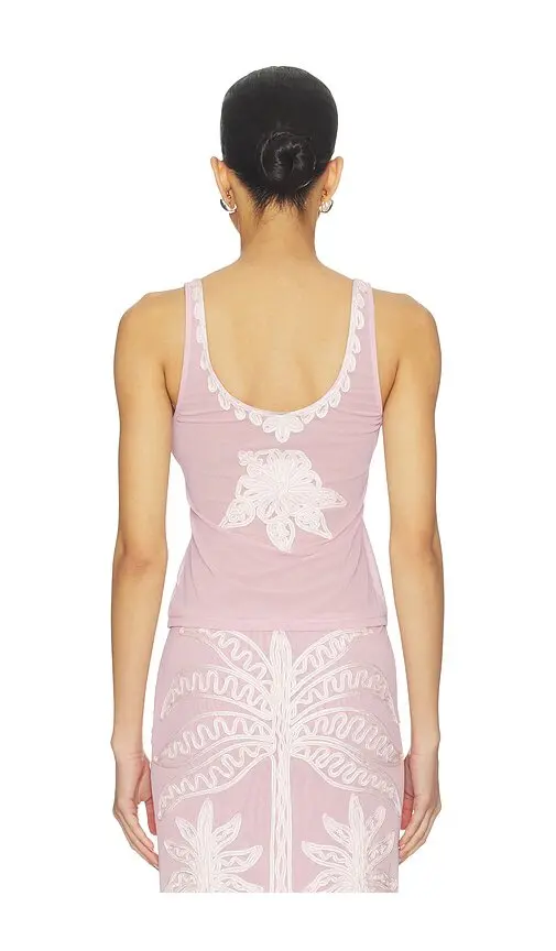 LESLIE AMON Embroidered Floral Top