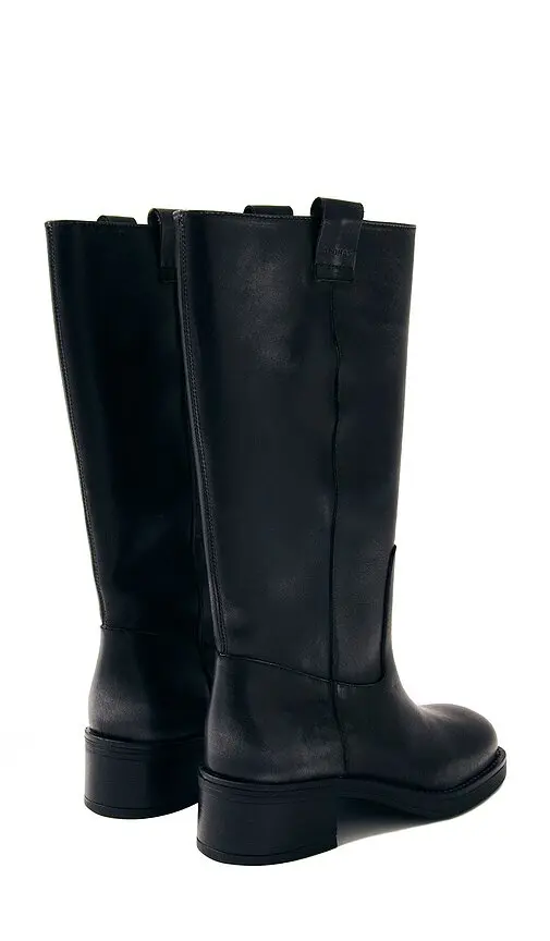 ALOHAS Sajan Pull-on Block Heel Boots - Black