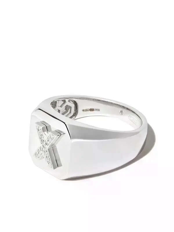 Shay 18kt White Gold Champion Ring - Silver
