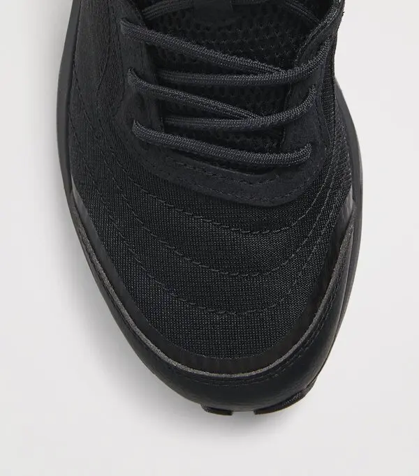 On Cloudzone Moon Sneakers - Black
