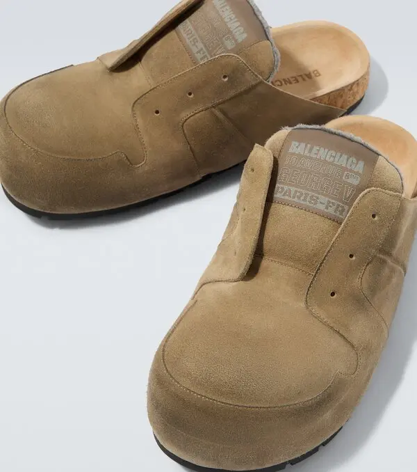 Balenciaga Dumbo Suede Slides - Beige