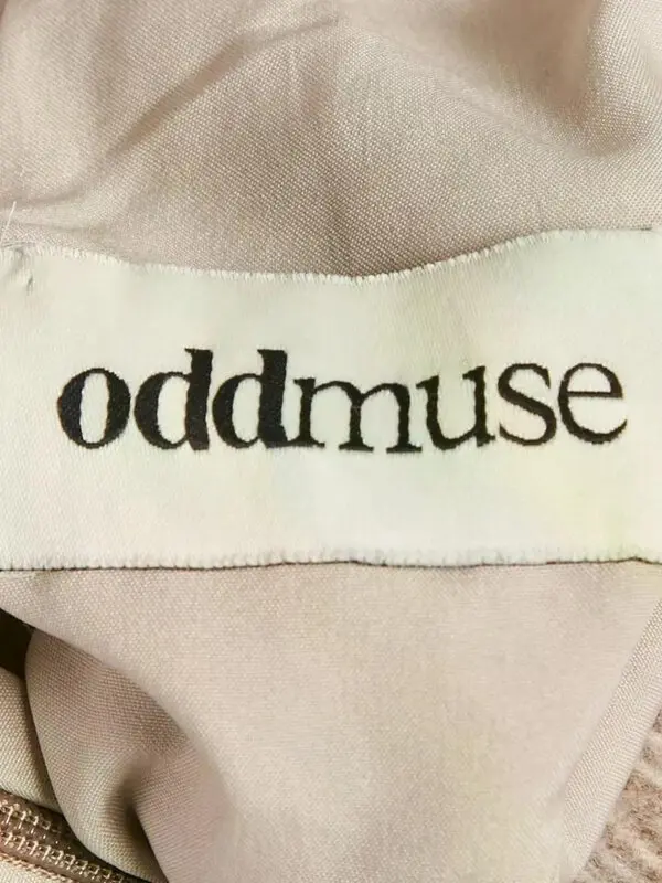 Oddmuse Sleeveless Top With Back Zip