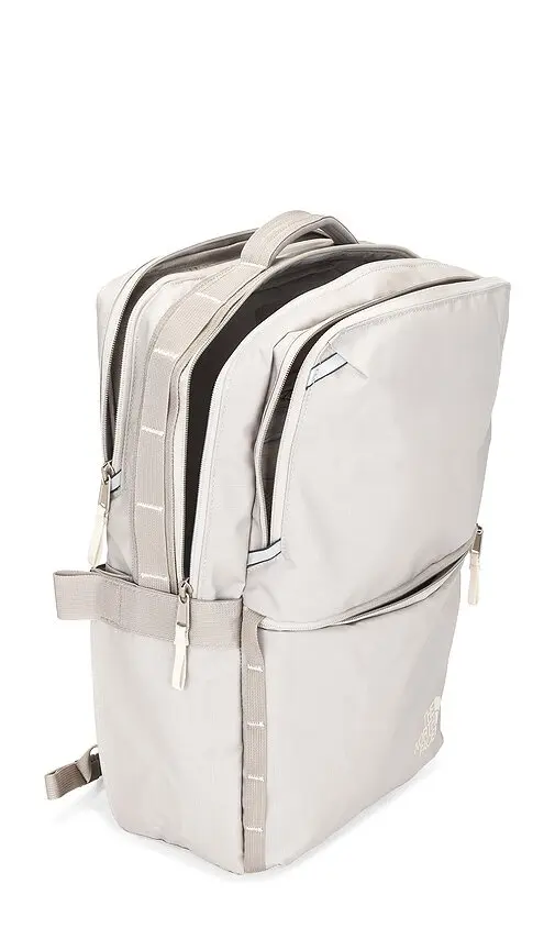 The North Face Base Camp Voyager Daypack - Grey