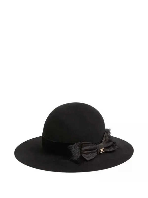 Valentino Garavani Vlogo Signature Bow Hat