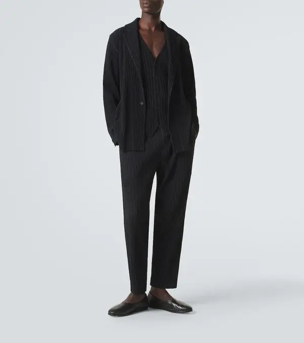 Issey Miyake Basics Pleated Straight Pants - Black