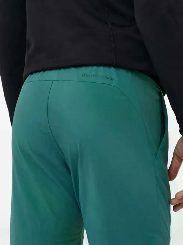 PEAK PERFORMANCE Belted Shorts - Green