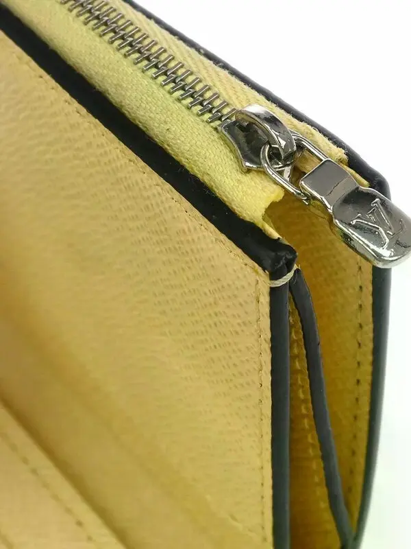 LOUIS VUITTON 2016 Patterned Wallet