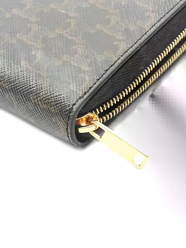 Celine 2010s Large Triomphe Zip Wallet - Black
