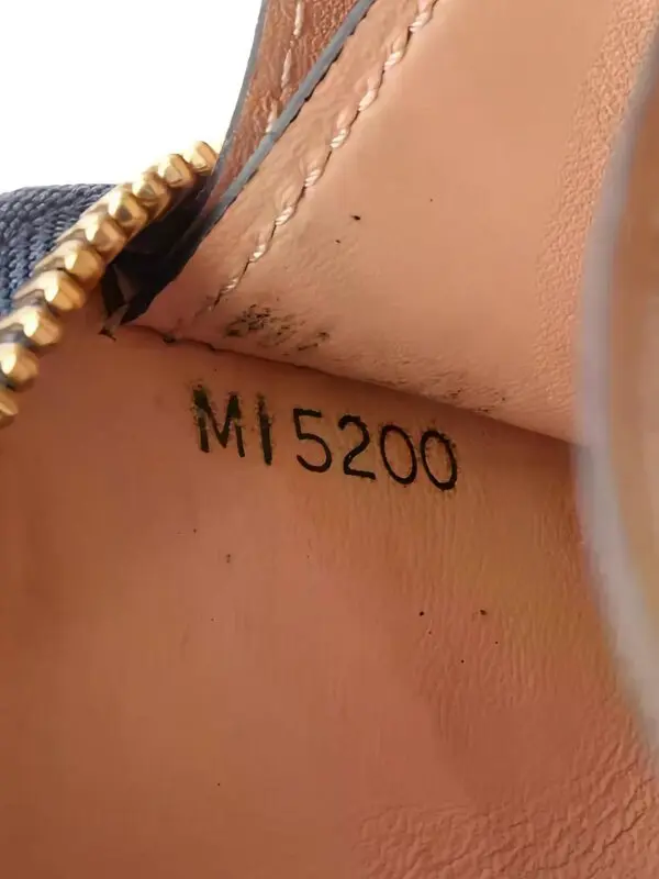 LOUIS VUITTON 2020 Portefeuille Comete Zip-up Long Wallet