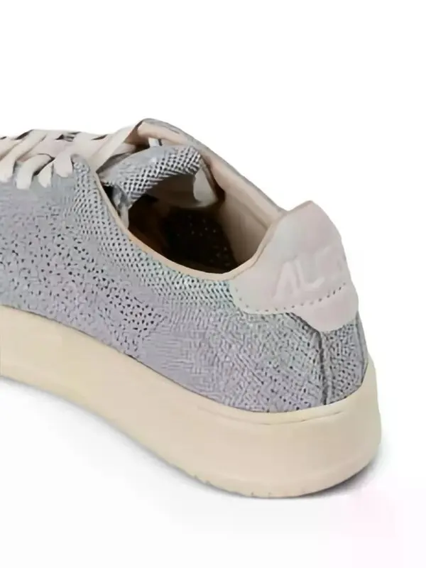 AUTRY Logo Detail Sneakers