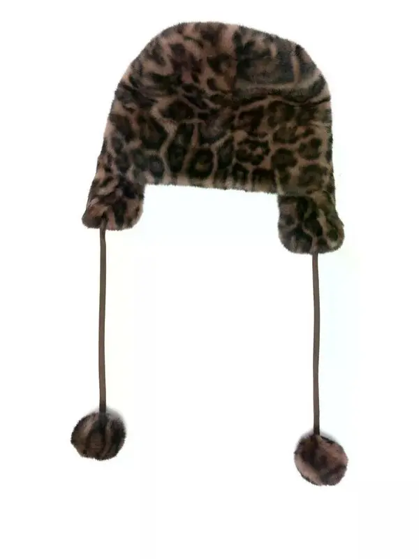 GOTHA Beanie With Pompom Detail - Brown