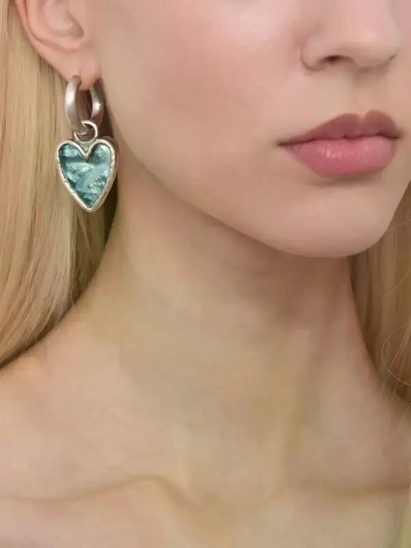 POISONED HEARTS Tone Heart Pendant Hoop Earrings