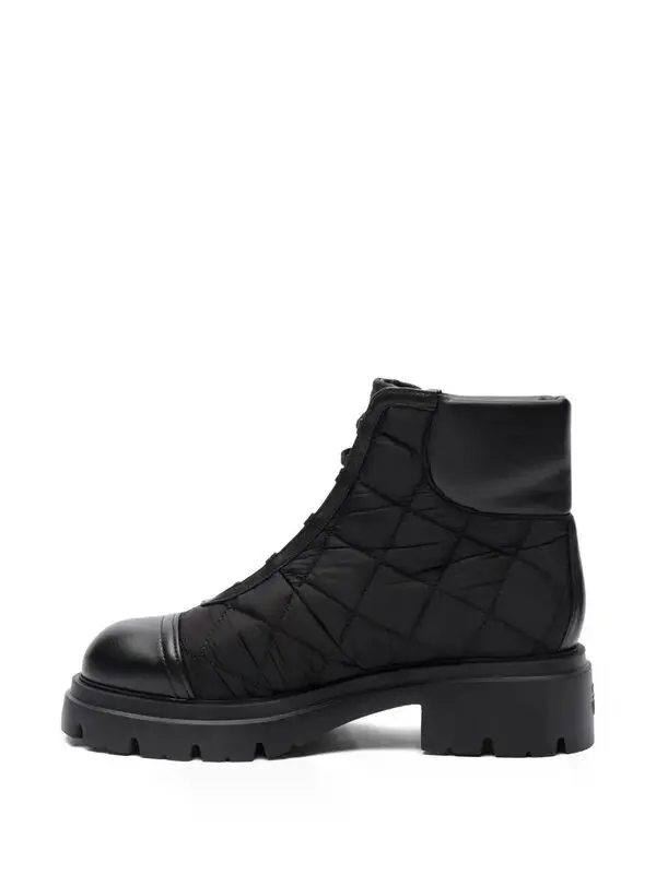 STUART WEITZMAN Quilted Lace-up Boots