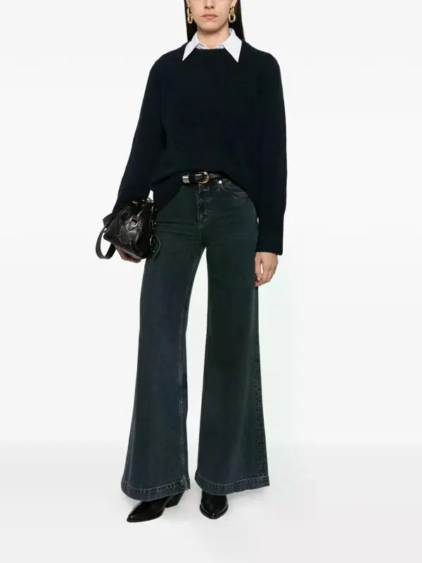 Closed Crew-neck Knitted Sweater
