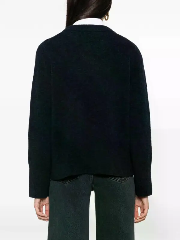 Closed Crew-neck Knitted Sweater