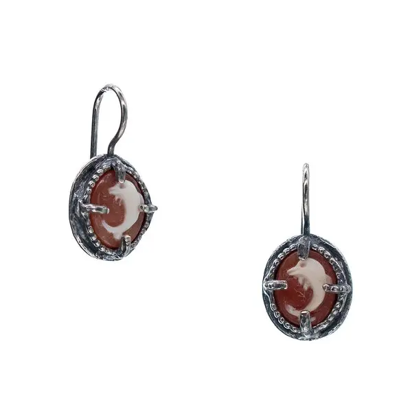 GEM KINGDOM Dolphin Cameo Earrings Red