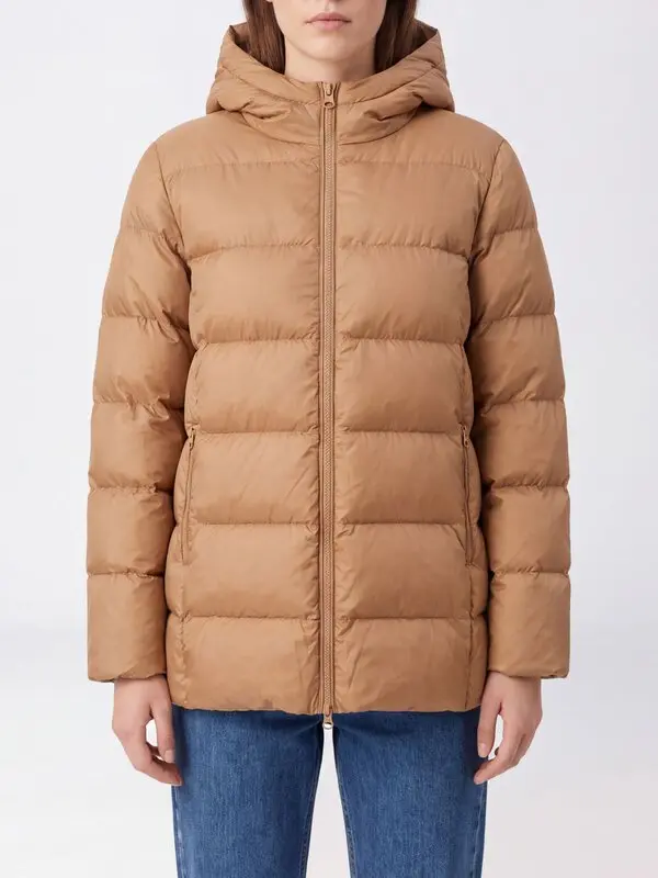 Max Mara Short Quilted Water-repellent Nylon Down Jacket With Hood - Camel