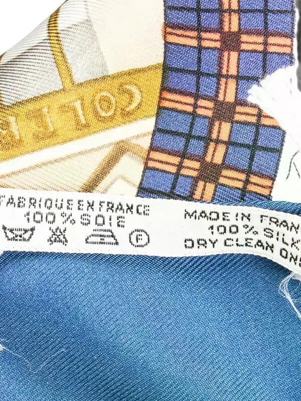 Hermès L'hiver En Poste Twill Silk Scarf