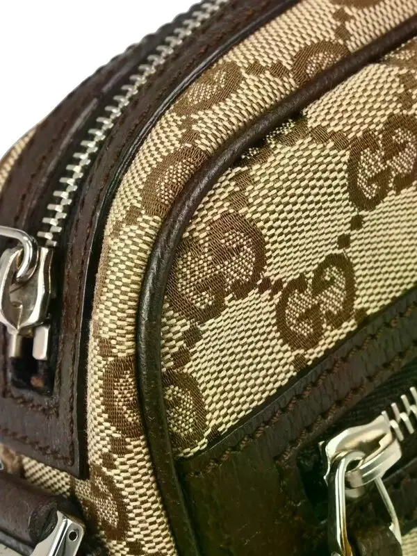 Gucci Shelly Gg Shoulder Bag - Neutrals
