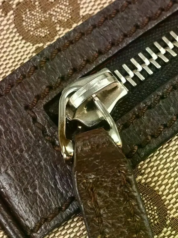 Gucci Shelly Gg Shoulder Bag