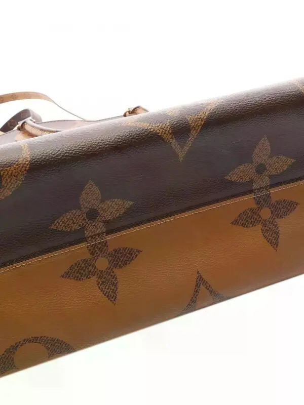LOUIS VUITTON 2020 Monogram Reverse Giant Onthego Gm Satchel