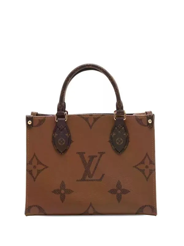 LOUIS VUITTON 2021-2026 Monogram Reverse Giant Onthego Pm Satchel