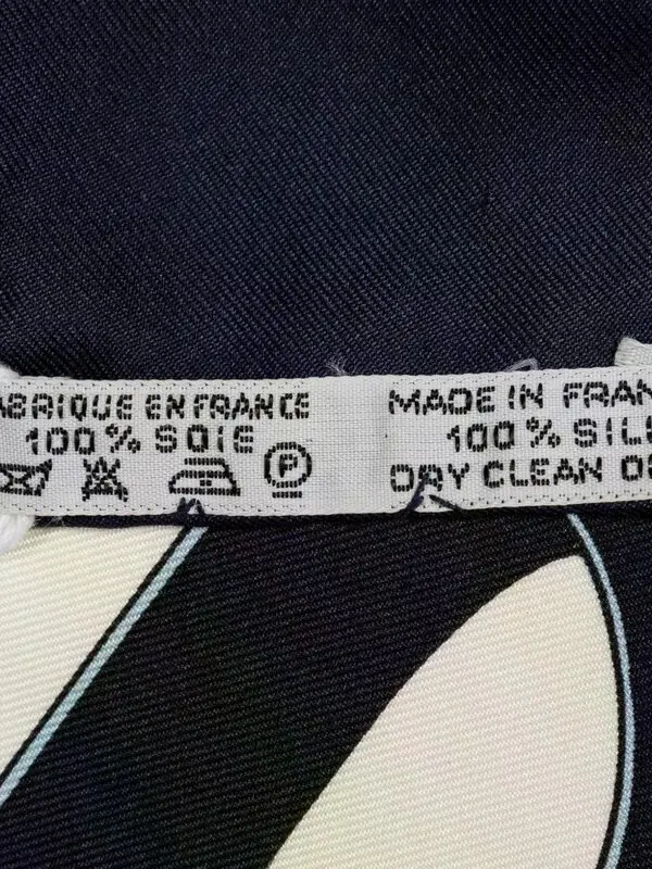 Hermès Eperon D'or Scarf
